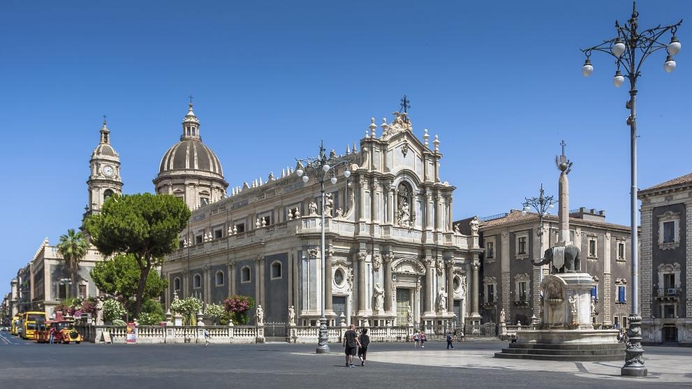 Catania Travel Guide